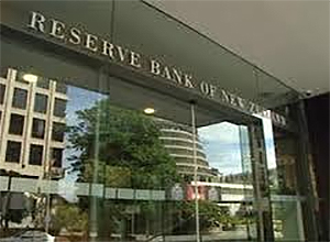 Economists look through OCR for RBNZ's govt-impact views | interest.co.nz